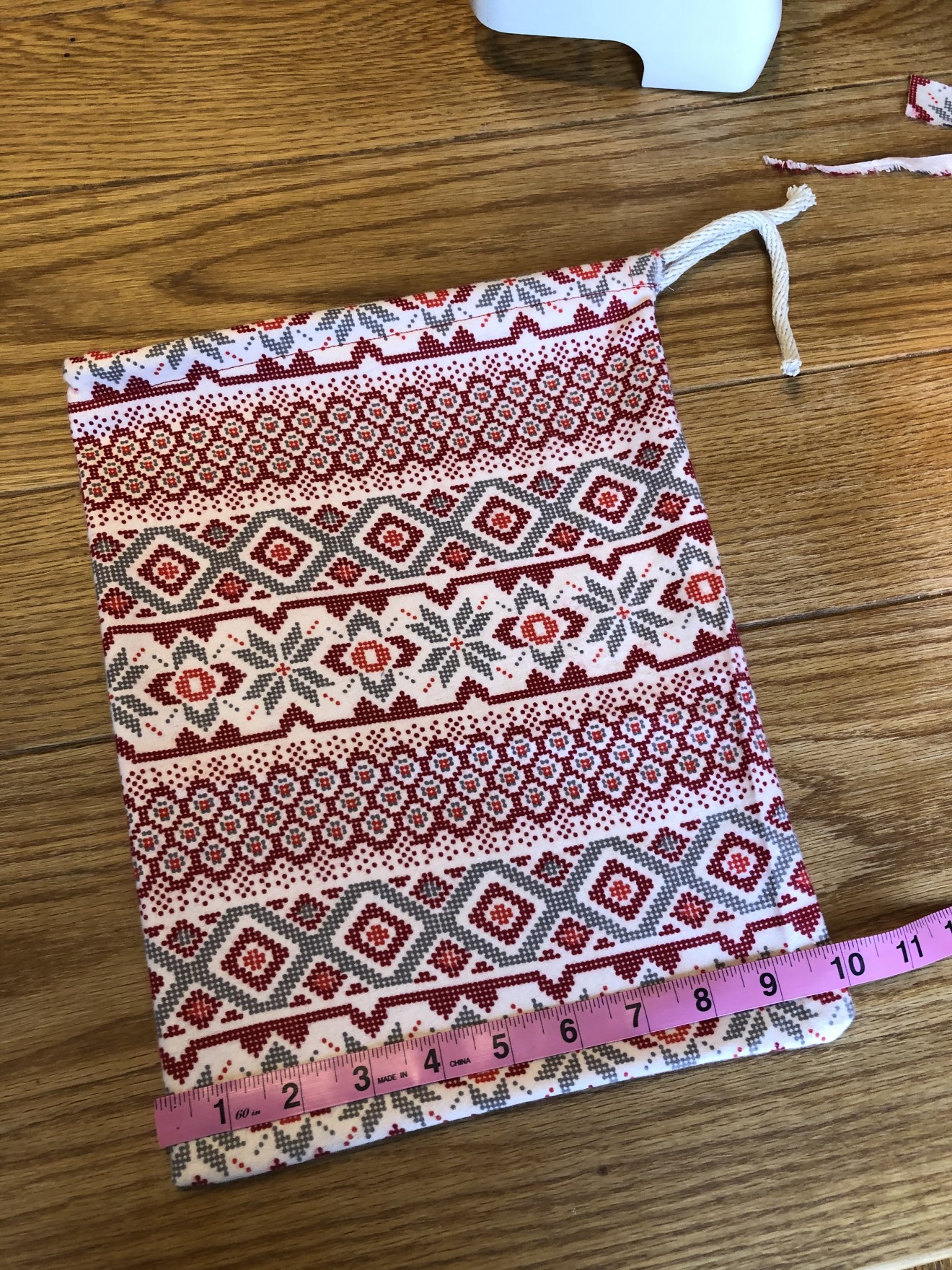 Reusable gift bag tutorial – Carbon Free Family